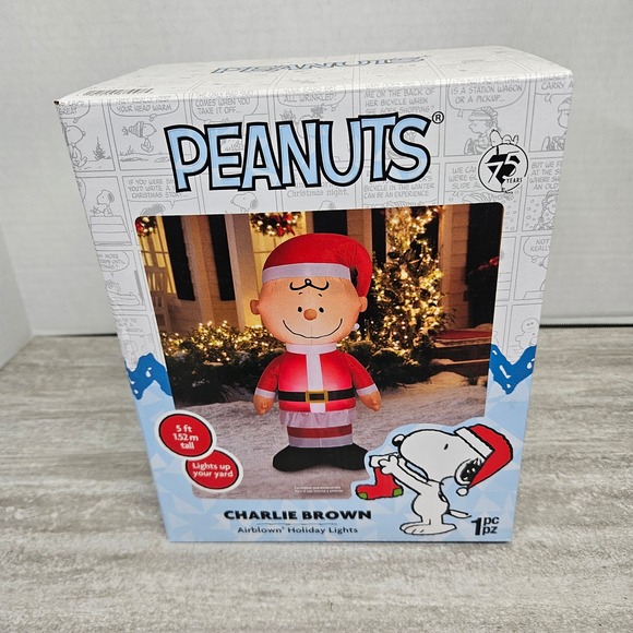 Peanuts | Holiday | Peanuts Charlie Brown 5ft Inflatable Santa Airblown ...